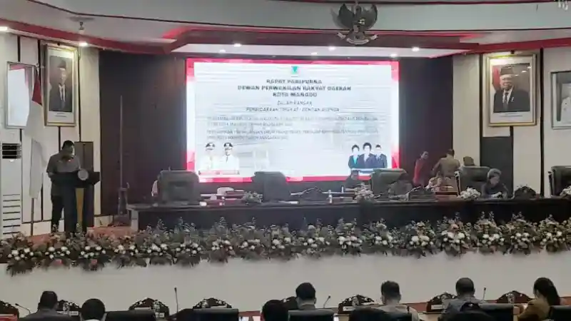 DPRD Manado Gelar Paripurna Penyampaian Ranperda APBD Perubahan 2023 - Sastalpos.com